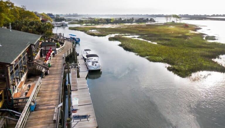 11 Best Seafood Restaurants in Murrells Inlet, SC 2023 - Oak Rowan Foodie