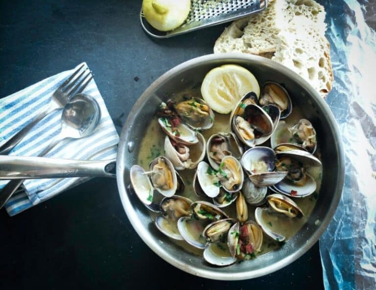 The 15 Popular Types of Shellfish to Eat - Oak Rowan Foodie