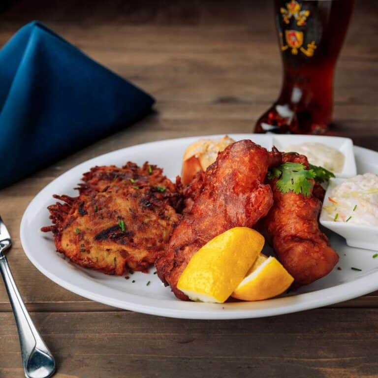 15 Best Restaurants in Third Ward Milwaukee 2023